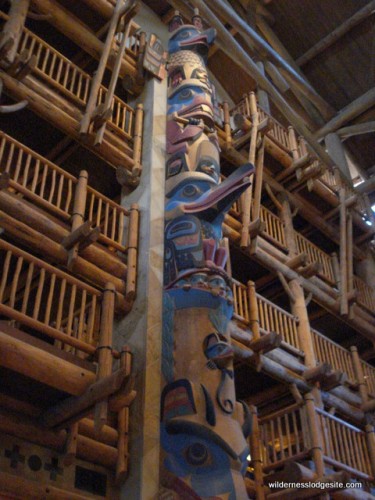 Wilderness Lodge Totem Poles | Disney Hotels Fan
